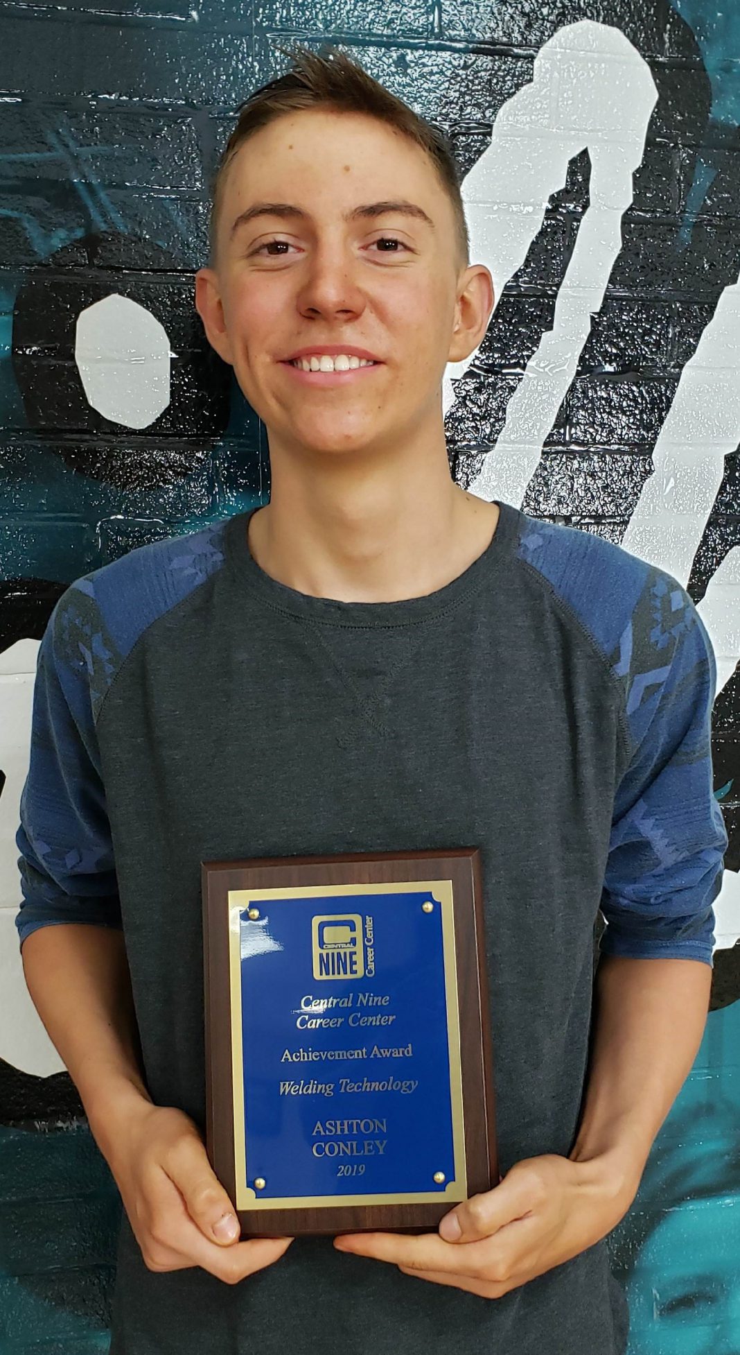 Wessels Employee Wins Student Achievement Award | Wessels Company